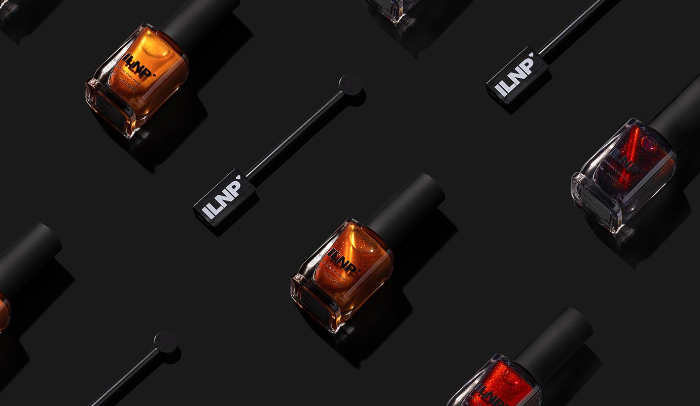 ILNP Jackpot - Black-Based Gold Magnetic Holographic Nail Polish