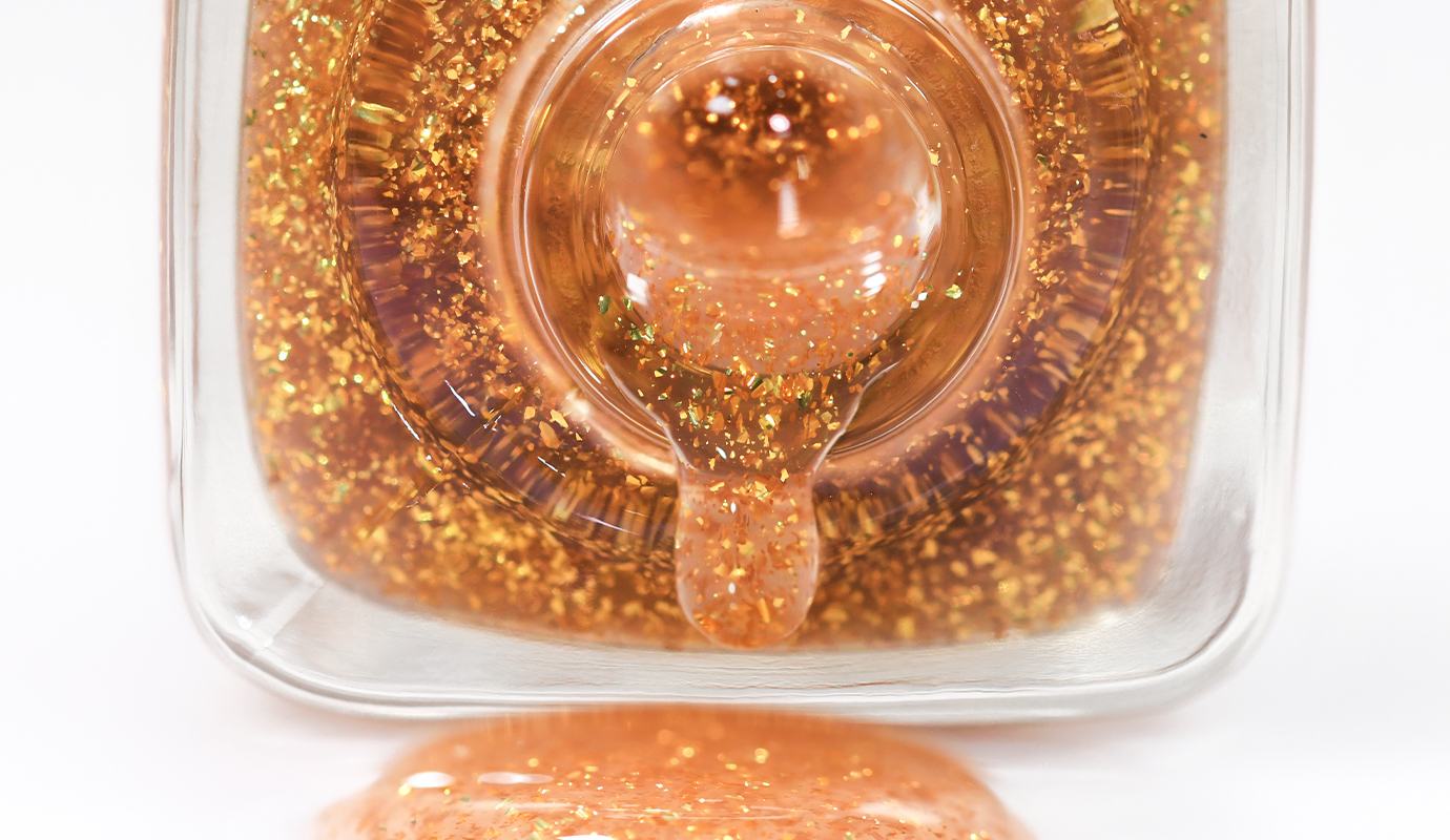 ILNP Jackpot - Black-Based Gold Magnetic Holographic Nail Polish